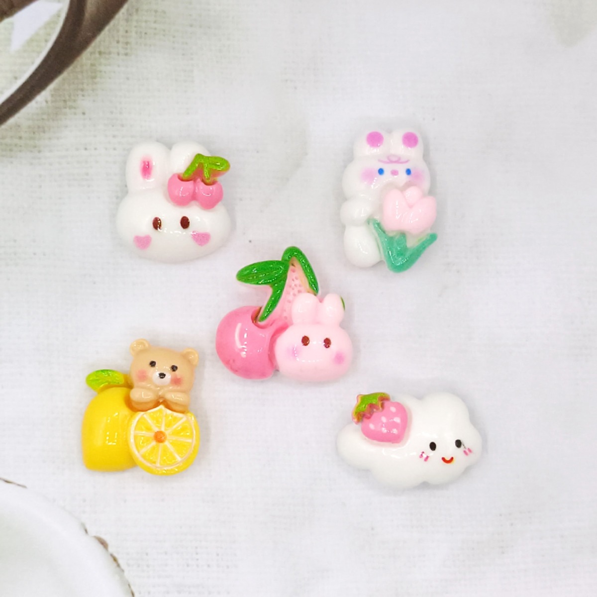 500個 MIX デコパーツ DIY素材 貼り付けパーツ デコ素材 バッグ手芸材料 アクセサリーパーツ WAYOMALL 問屋・仕入れ・卸・卸売の専門【仕入れならNETSEA】