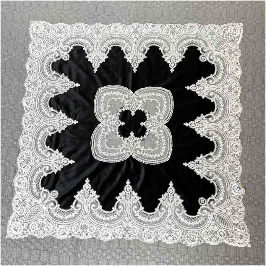イタリアンレース・テーブルクロス 85×85(cm) ・ブラック | 卸売・ 問屋・仕入れの専門サイト【NETSEA】