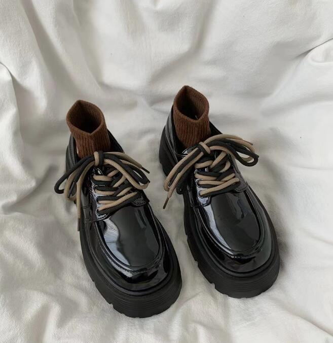 2023★春秋新作★シューズ★革靴★35-40 BBM 株式会社 問屋・仕入れ・卸・卸売の専門【仕入れならNETSEA】