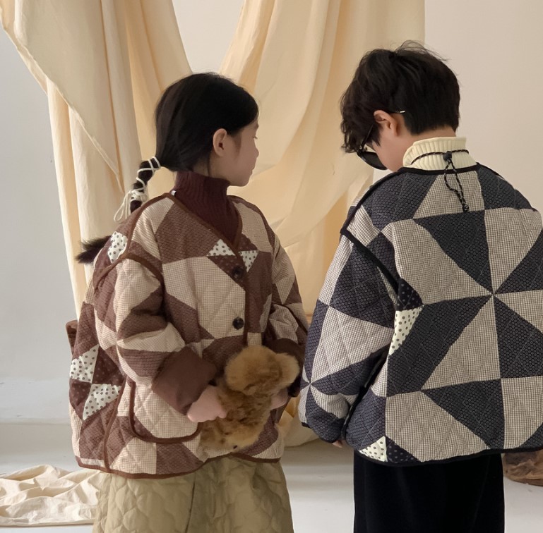 セーター トップス キッズ服 2024冬新作 男女兼用 コート 長袖 韓国風子供服 90-150 2色 彼女のお店 問屋・仕入れ・卸・卸売の専門【仕入れならNETSEA】