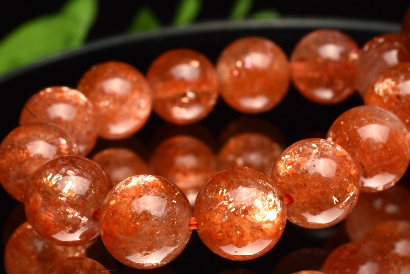 【1点物】AA☆光のシャワー フェルドスパーサンストーン 8mm ブレスレット _M3659 株式会社 SEKIKON | 卸売・ 問屋・仕入れの専門サイト【NETSEA】