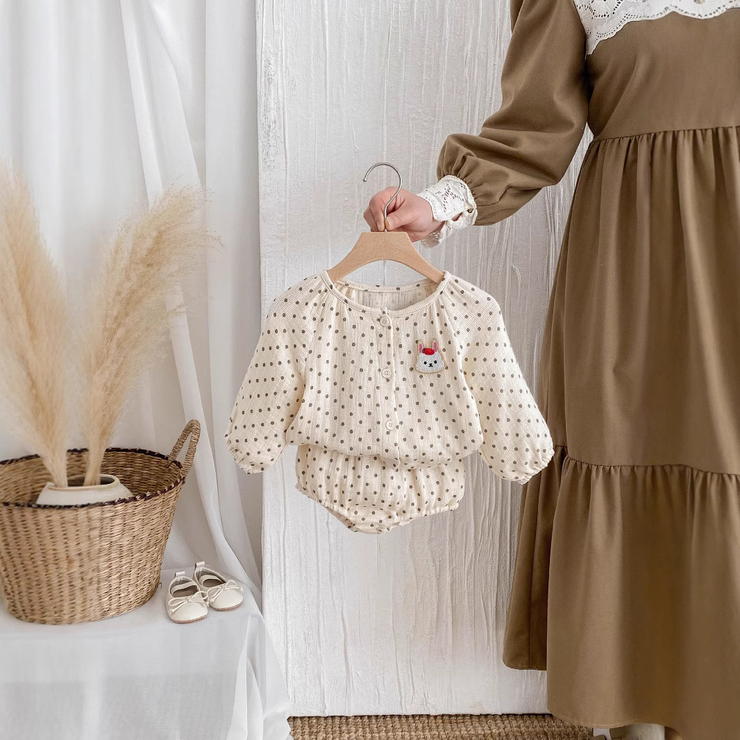 ★BaBy★ ベビーTシャツ＋パンツ 66~100cm 長袖上下セット 韓国ベビー服 合同会社ジェオンシー | 卸売・ 問屋・仕入れの専門サイト【NETSEA】