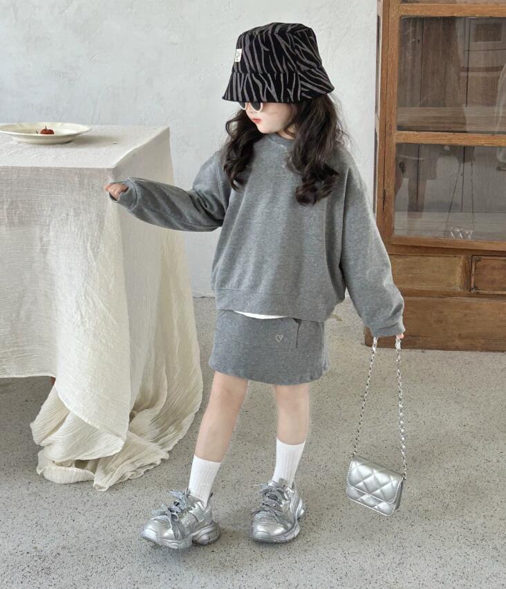 2025年 キッズ服 SY 韓国風 スウェット＋スカート セットアップ 90－140CM | 卸売・ 問屋・仕入れの専門サイト【NETSEA】