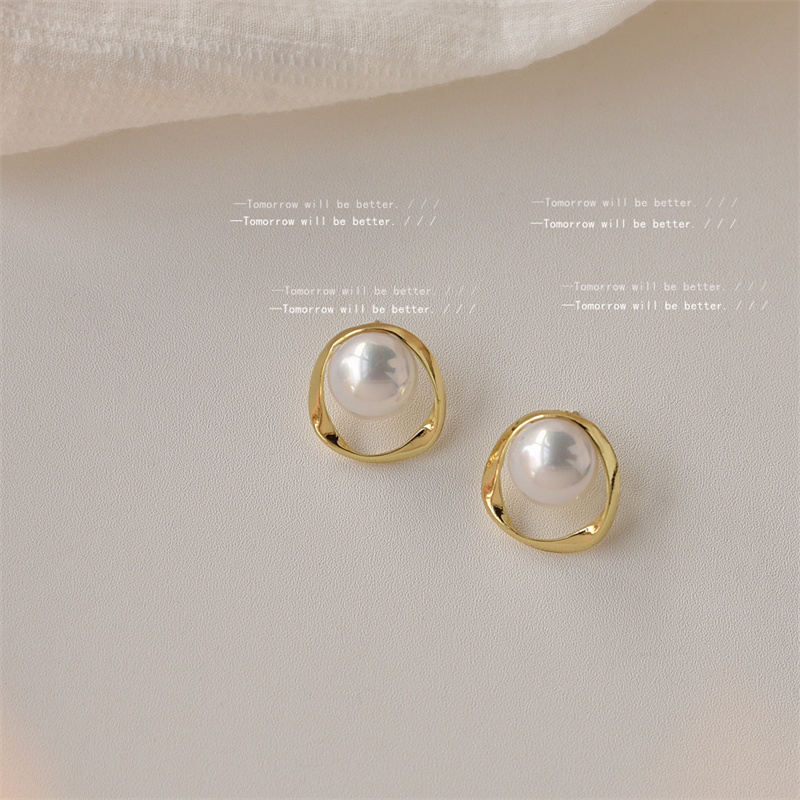 INS 秋新作 特別デザイン シンプル 14K 立体真珠 シルバー925 chic ピアス アクセサリー Lateru 問屋・仕入れ・卸・卸売の専門【仕入れならNETSEA】