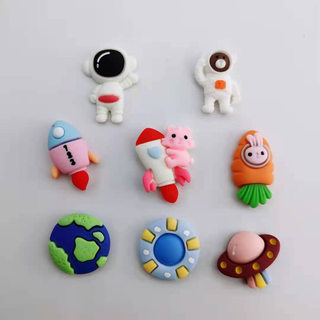 海外倉庫取り寄せデコパーツ 宇宙シリーズ ミックス100個入り 凱輝通商 株式会社 問屋・仕入れ・卸・卸売の専門【仕入れならNETSEA】