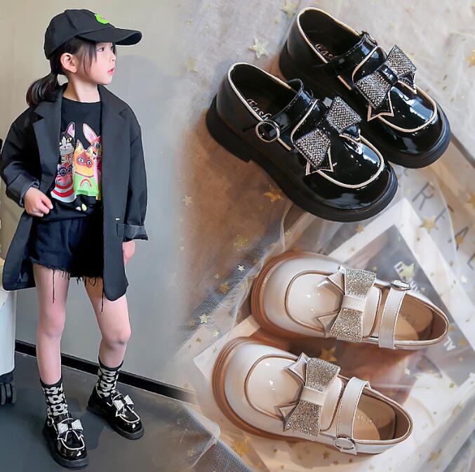 靴★子供靴★シューズ★キッズ女の子★カジュアル★蝶結び★2色★26-36＃ 株式会社 コスモス 問屋・仕入れ・卸・卸売の専門【仕入れならNETSEA】