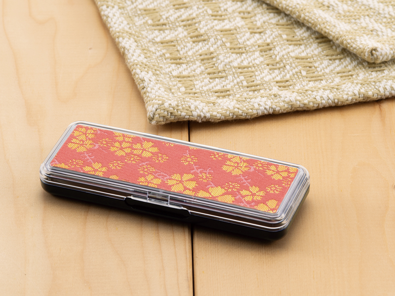 西陣織ジョイント箸(珊瑚) LALA-28NPK 株式会社東亞 問屋・仕入れ・卸・卸売の専門【仕入れならNETSEA】