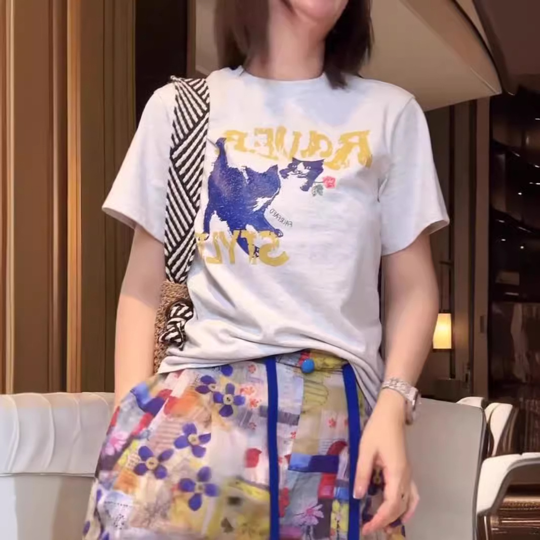 フェミニンプリントT M~3XL キャットボックスT 韓国Tシャツ | 卸売・ 問屋・仕入れの専門サイト【NETSEA】