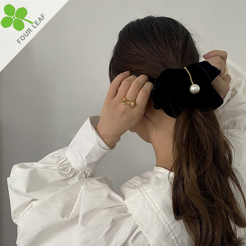 ベロア シュシュ 髪留め ヘアゴム 髪飾り ヘアアクセサリー かわいい ファッション 株式会社 Four Leaf | 卸売・ 問屋・仕入れの専門サイト【NETSEA】