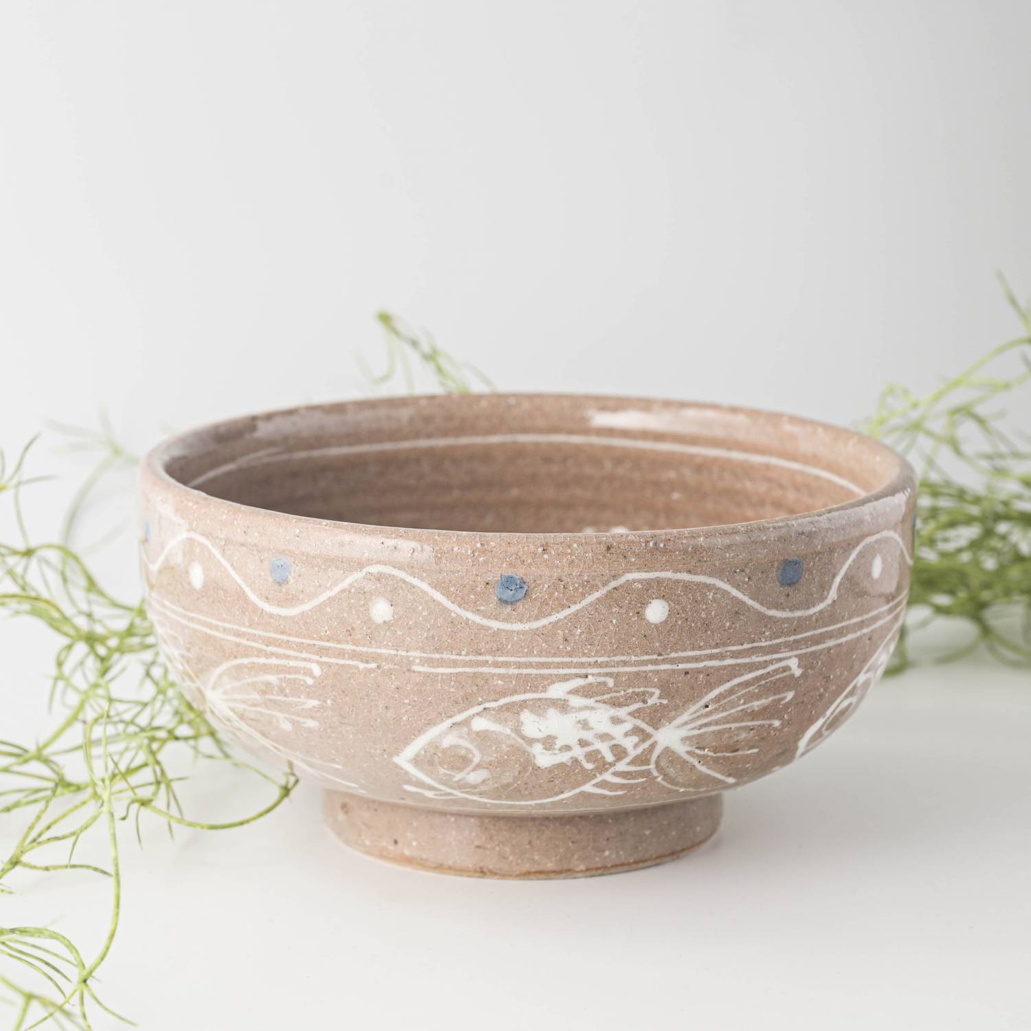 【特価品】18.5cmたっぷり魚紋丼[B品][美濃焼] | 卸売・ 問屋・仕入れの専門サイト【NETSEA】