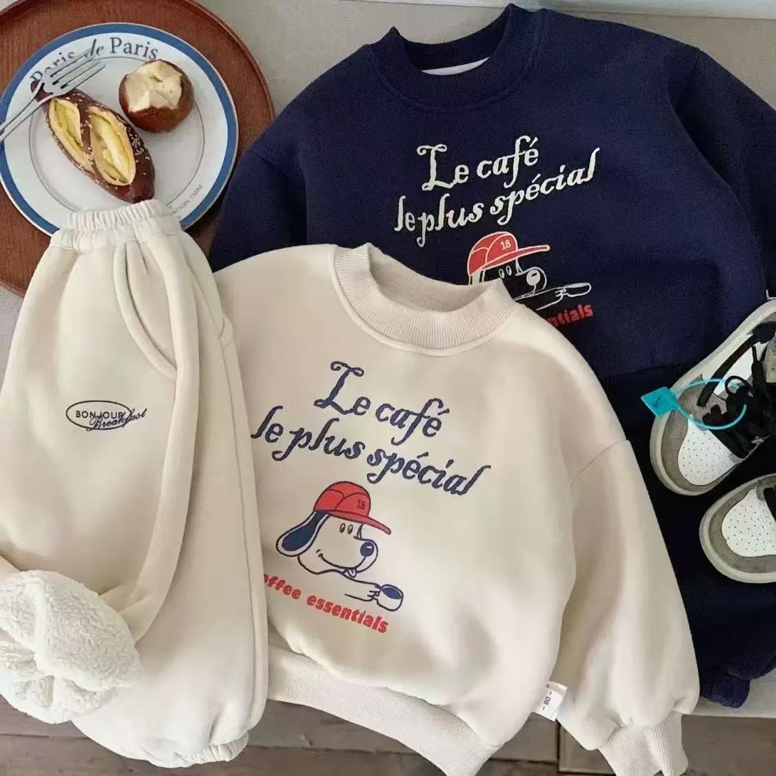 【2025秋冬新作】子供服 キッズ 裏起毛 セットアップ スウェット＆パンツ上下セット 厚手 2色 DC | 卸売・ 問屋・仕入れの専門サイト【NETSEA】