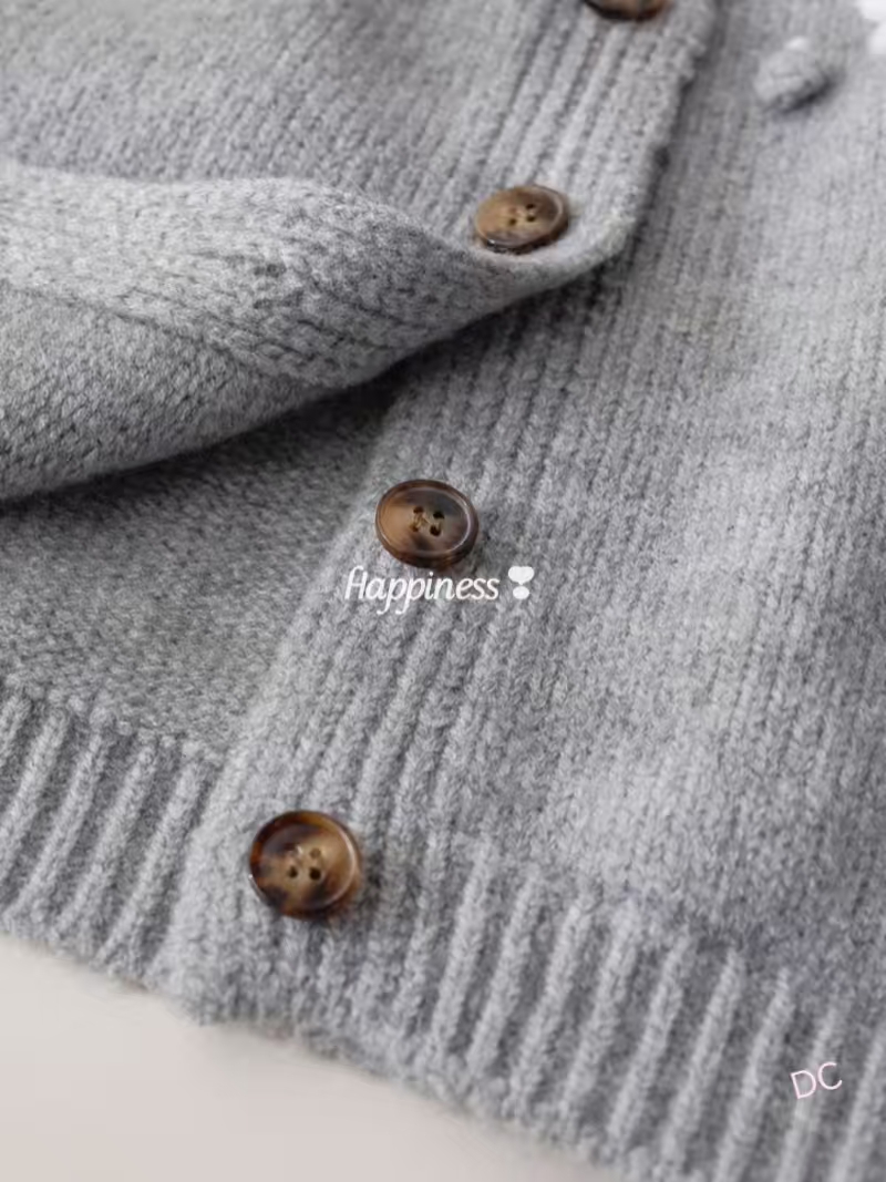 「2025秋冬新作」韓国風 子供服 キッズ 女の子 トップス ニットカーディガン 80cm～140cm DC | 卸売・ 問屋・仕入れの専門サイト【NETSEA】