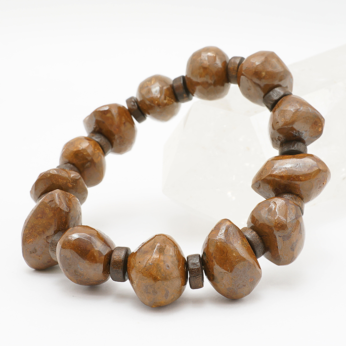 龍宮舎利石 削り出し×ヤシ ブレスレット 龍宮洞穴産 Syugu Shari Stone 護符 希少価値 天然石 | 卸売・ 問屋・仕入れの ...