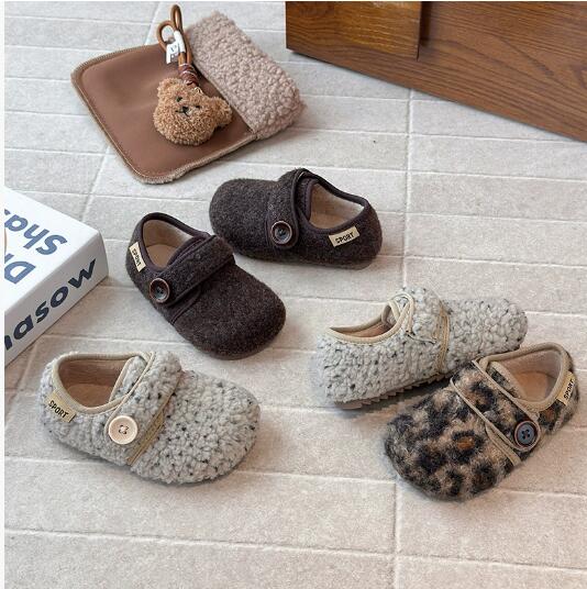 2025 新入荷★子供靴★シューズ★3色★タグ21-30 | 卸売・ 問屋・仕入れの専門サイト【NETSEA】