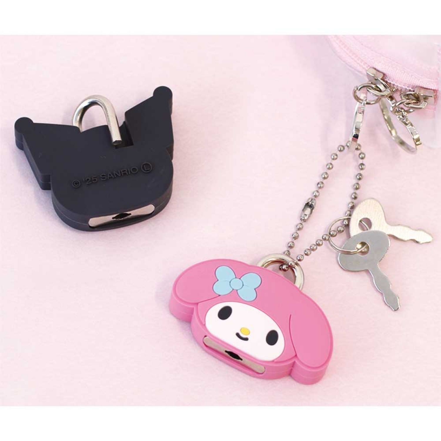 【2月予定】 SR-5549160KU サンリオキャラクターズ 南京錠キーホルダー クロミ | 卸売・ 問屋・仕入れの専門サイト【NETSEA】