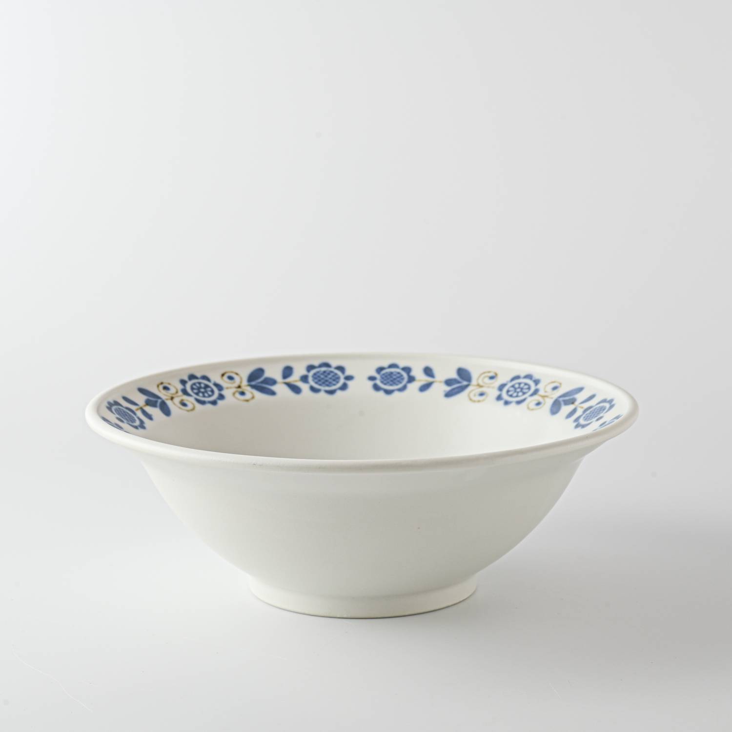 Kyyhkynen -キューフキュネン- 20.5cmサラダボウル[美濃焼] | 卸売・ 問屋・仕入れの専門サイト【NETSEA】