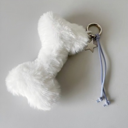 韓国バッグチャーム ファーハートキーリング キーホルダー DIY 株式会社 C2Jジャパン | 卸売・ 問屋・仕入れの専門サイト【NETSEA】