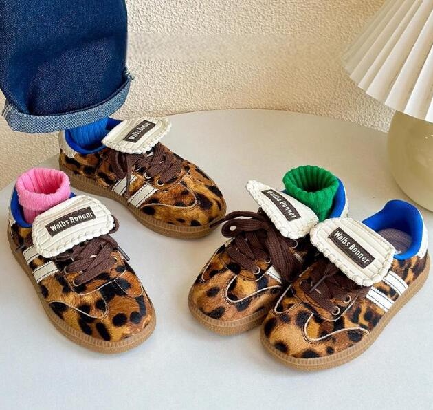 新入荷★ベビー靴★シューズ★単靴 カジュアル靴 2色★タグ26-36 | 卸売・ 問屋・仕入れの専門サイト【NETSEA】