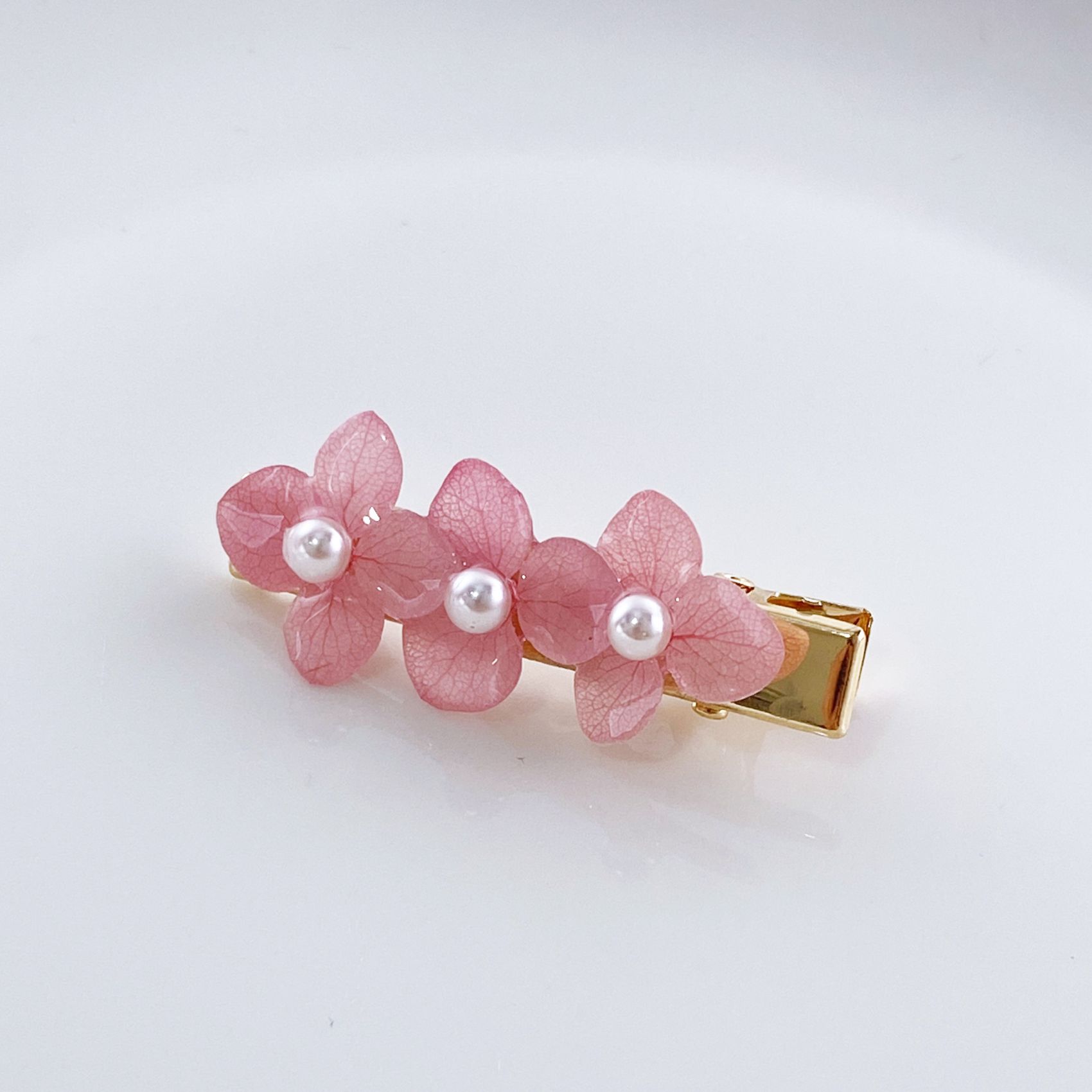 ハンドメイドヘアアクセサリー 本物の花バレッタ バンスクリップ ヘアクリップ JS-65 | 卸売・ 問屋・仕入れの専門サイト【NETSEA】