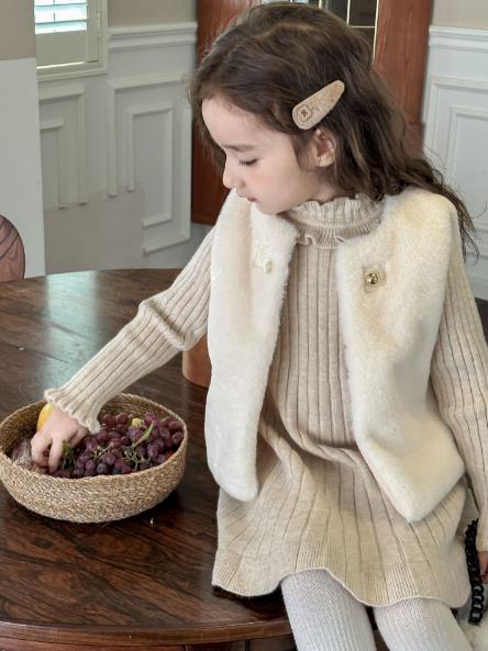 2023秋冬新品★子供服 ベストコート 90-150cm Sun Flower 問屋・仕入れ・卸・卸売の専門【仕入れならNETSEA】