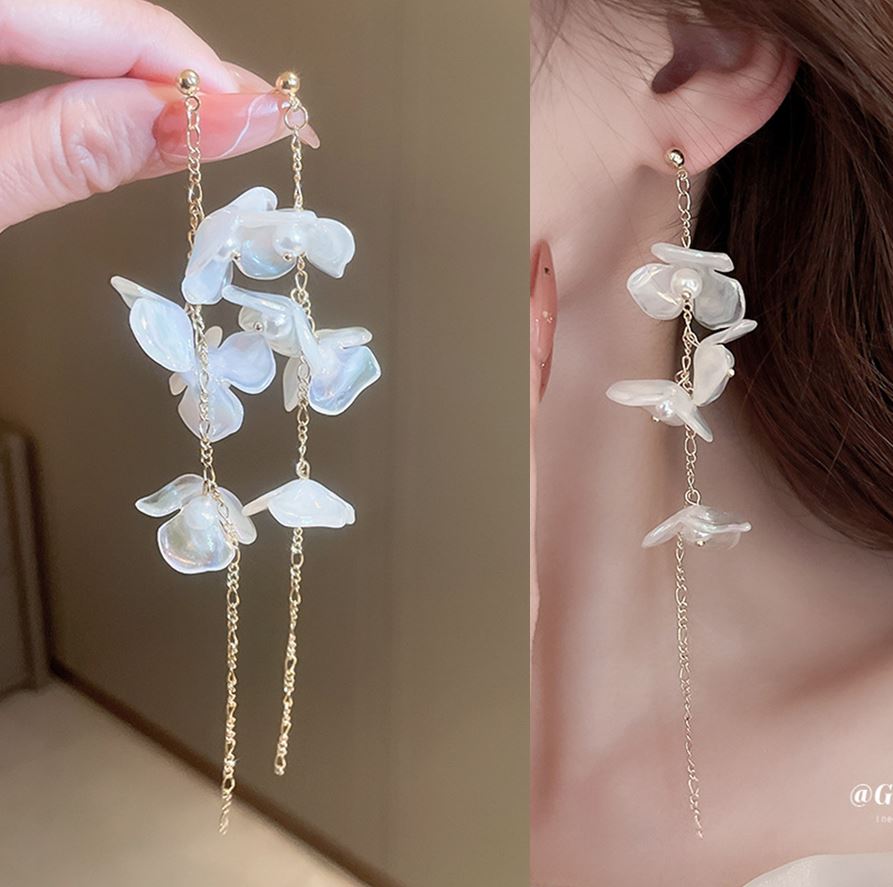 s925 白い花びら タッセルピアス ファッションアクセサリー 春夏新作 MUGI 優品 | 卸売・ 問屋・仕入れの専門サイト【NETSEA】