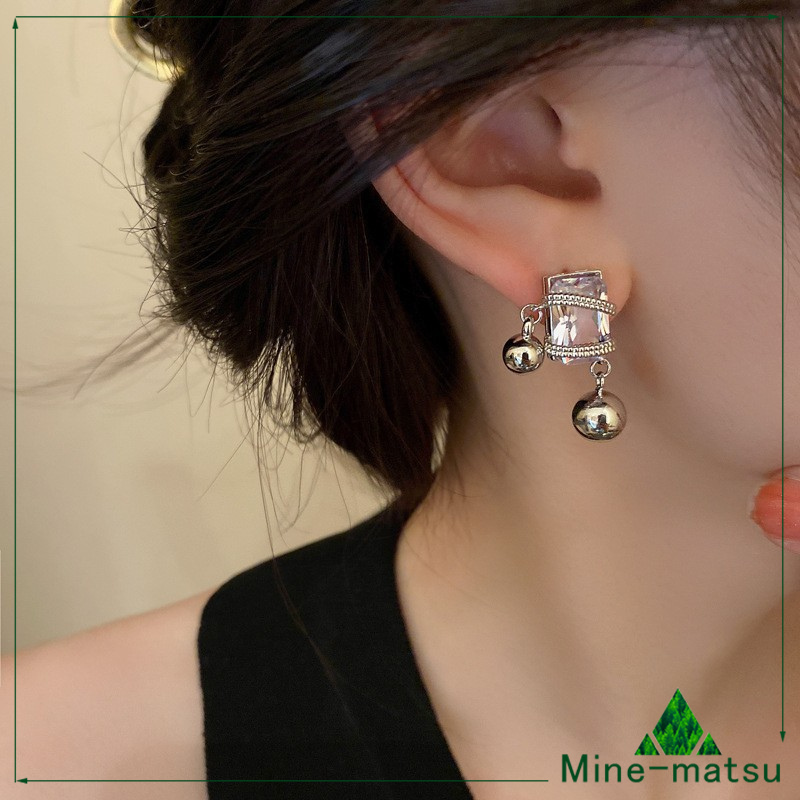 ピアス ボール形 ラインストーン イヤリング 耳飾り ファッション 設計感 レディース 可愛い Mine-matsu (ミネマツ) | 卸売・ 問屋・仕入れの専門サイト【NETSEA】