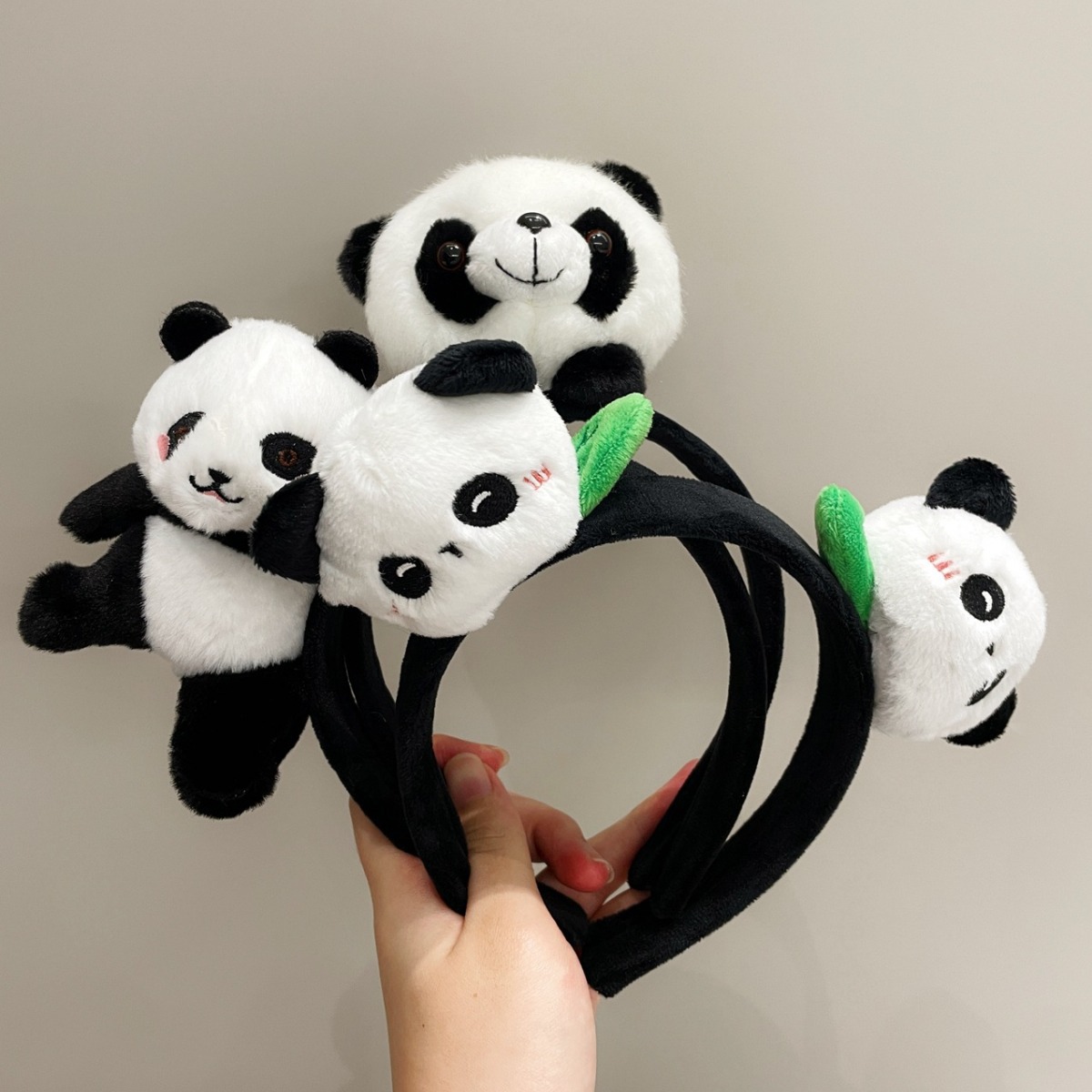 少女、子供用ヘアアクセサリー★カチューシャ★ヘアクリップ★髪飾り★可愛い 株式会社 aiya 問屋・仕入れ・卸・卸売の専門【仕入れならNETSEA】