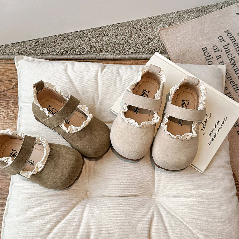 2024★キッズ靴★シューズ★21～30 2色 BBM 株式会社 問屋・仕入れ・卸・卸売の専門【仕入れならNETSEA】