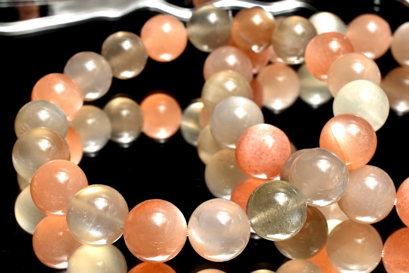 シラーの輝き MIXサンムーンストーン 6mm ブレスレット 1個売り _BG5660-6 | 卸売・ 問屋・仕入れの専門サイト【NETSEA】