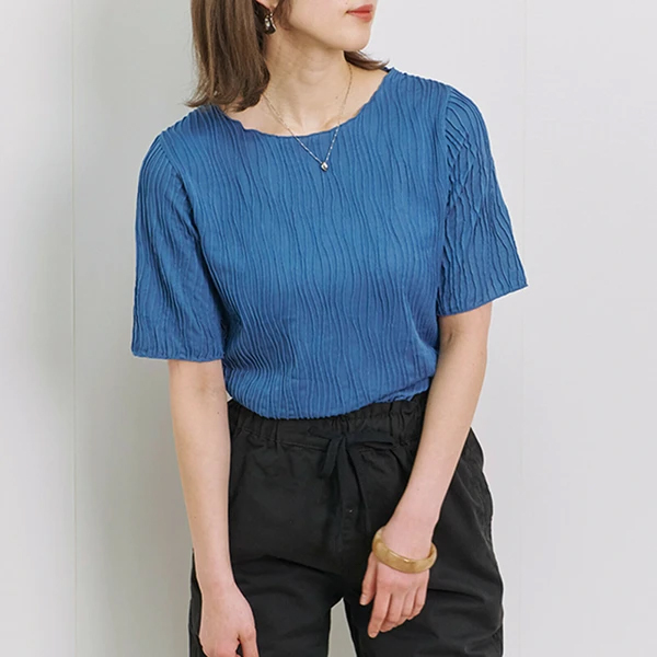 ウェーブジャガードクルーネックTEE SS【2025新作】 | 卸売・ 問屋・仕入れの専門サイト【NETSEA】