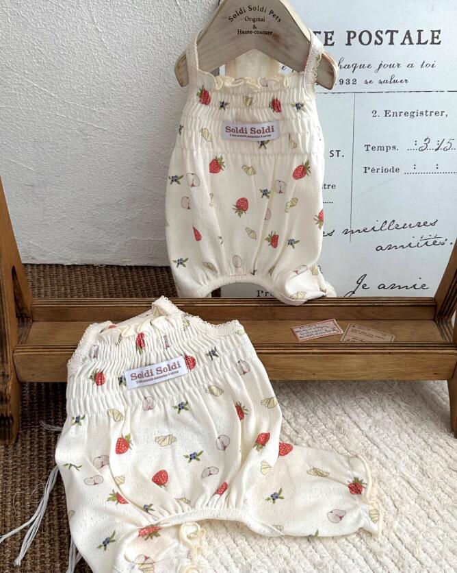 2025春夏新作】ペット服 小型犬服 犬服 猫服 超可愛い ドッグウエア ペット用品 ネコ雑貨SS | 卸売・ 問屋・仕入れの専門サイト【NETSEA】