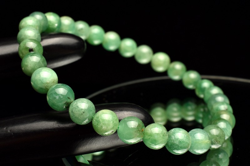 【1点物】爽やかミントグリーン エメラルド 6mm ブレスレット _MB220 | 卸売・ 問屋・仕入れの専門サイト【NETSEA】