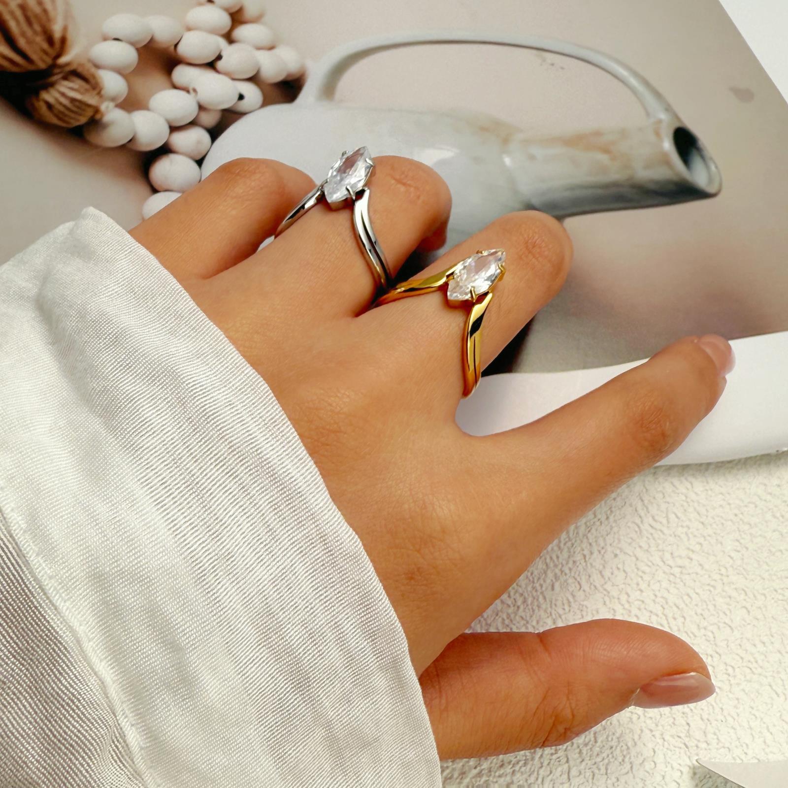 欧米 人気ファッション かわいい V 型 ジルコン リング ステンレス アクセサリー chill レディース 指輪 | 卸売・ 問屋・仕入れの専門サイト【NETSEA】