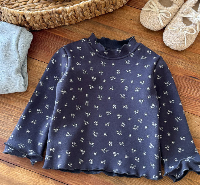 秋冬新作★韓国風子供服★ベビー服★キッズ服★女の子 長袖 Tシャツ★トップス★インナー★ | 卸売・ 問屋・仕入れの専門サイト【NETSEA】