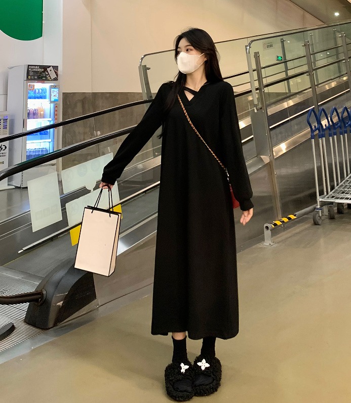 フレンチVネックワンピース おしゃれで上品 痩せ見えデザイン大きいサイズ レディ-ス | 卸売・ 問屋・仕入れの専門サイト【NETSEA】